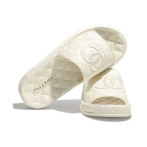 Chanel - White | Editorialist