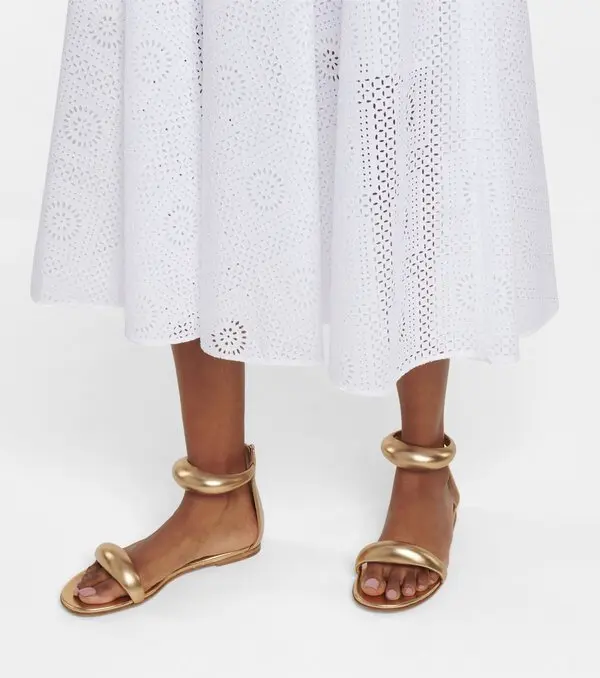GIANVITO ROSSI Bijoux Metallic Leather Sandals - Gold