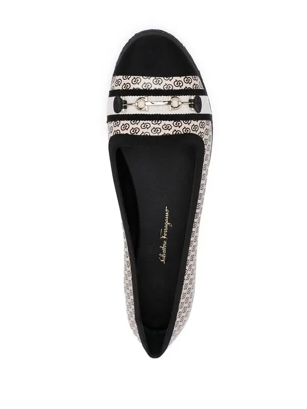 FERRAGAMO Kelsi Ballerina Shoes - Black