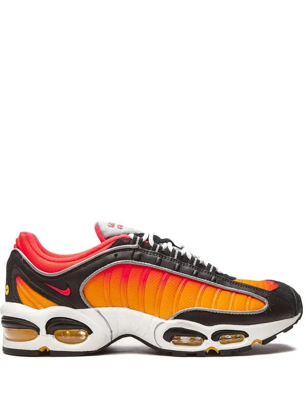 Nike Air Max Tailwind Iv Sneakers - Black