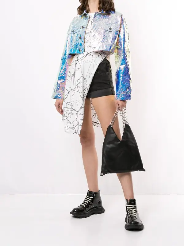 HACULLA. Asymmetric Top