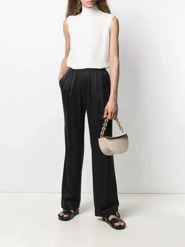 Yuzefi Doris Leather Shoulder Bag