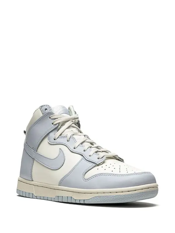 Nike Dunk High Sneakers