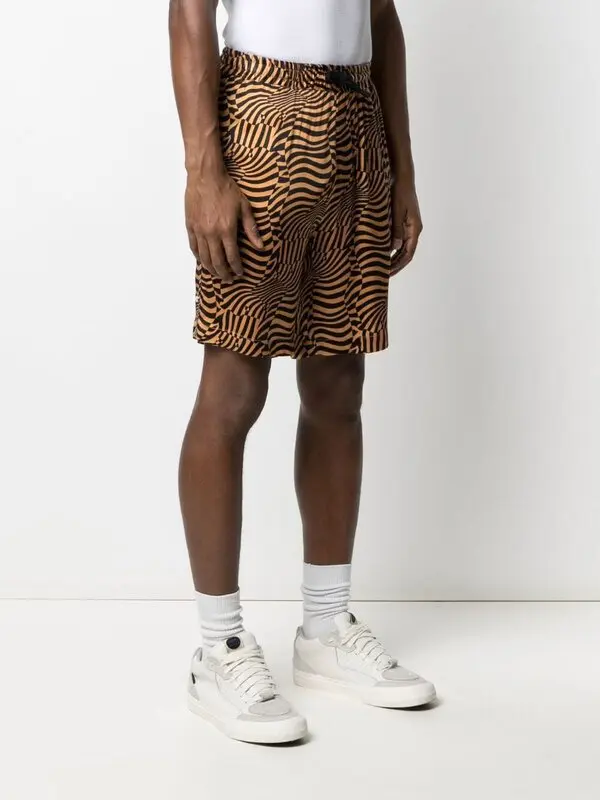GARCONS INFIDELES Psycho Abstract-print Shorts
