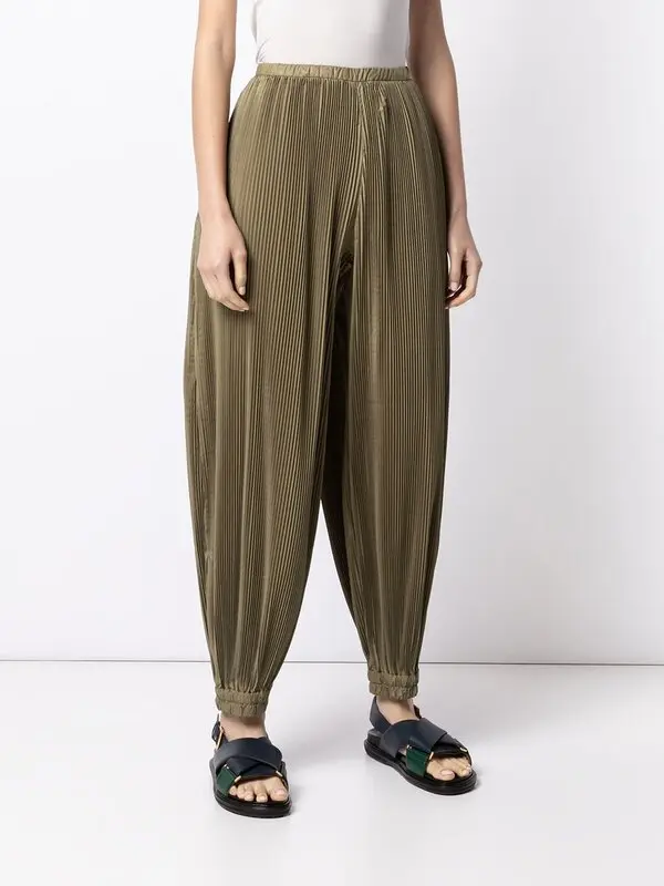 ENFOLD Tapered Plissé Trousers