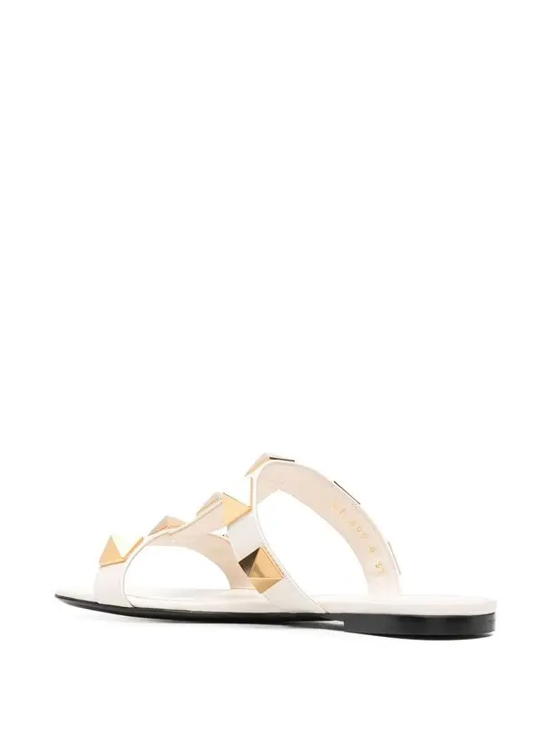 Valentino Garavani Roman Stud Flat Sandals - Neutrals