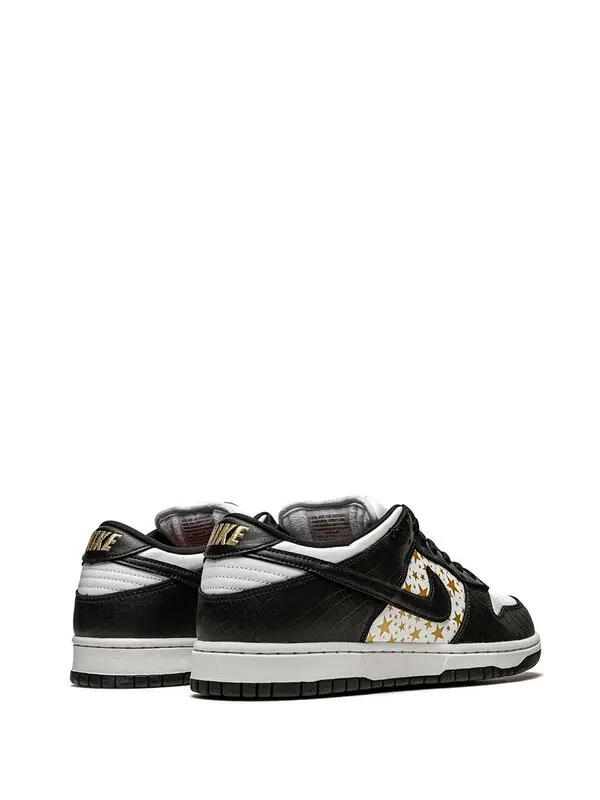 Nike X Supreme Sb Dunk Low Stars Sneakers - Black