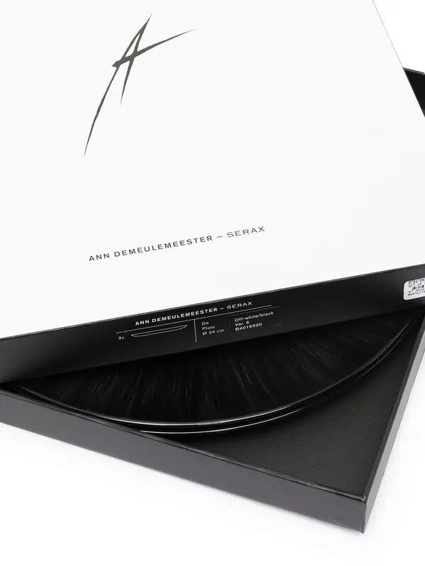 ANN DEMEULEMEESTER Pair Of Shadow Print Plates