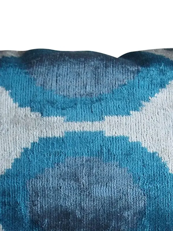 LES-OTTOMANS Jacquard Silk Velvet-blend Cushion