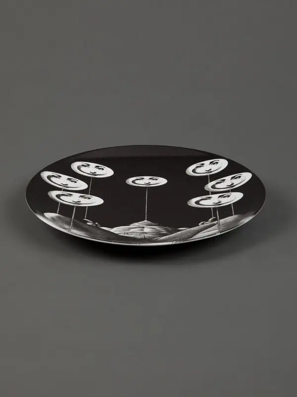 FORNASETTI Plate - Black