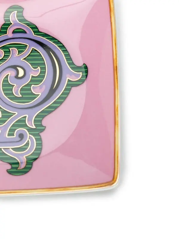 Versace Alphabet P Plate