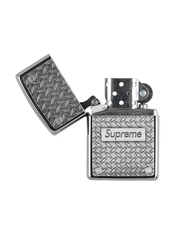 Supreme Diamond Plate Zippo Lighter