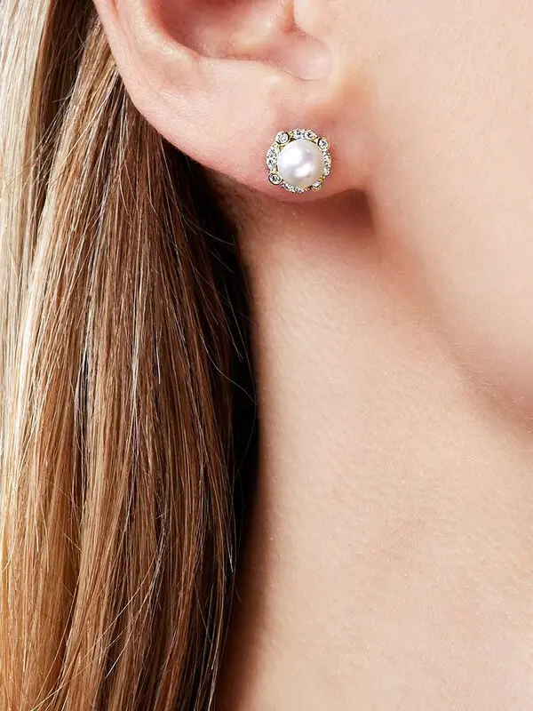 Yoko London 18kt Yellow Pearl And Diamond Stud Earrings - Gold
