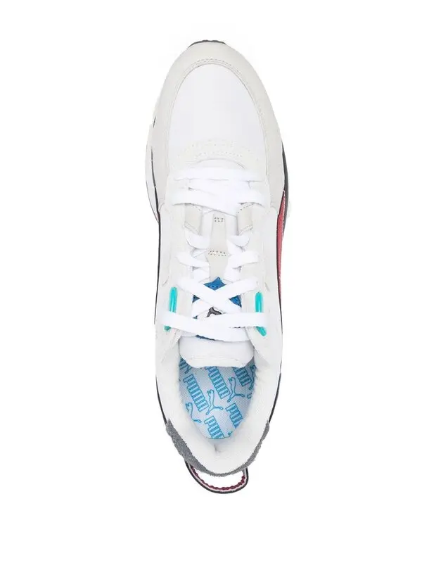 PUMA Wild Runner Low-top Sneakers