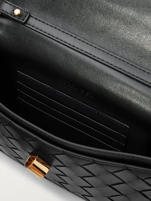 Bottega Veneta Intrecciato Leather Pouch - Black