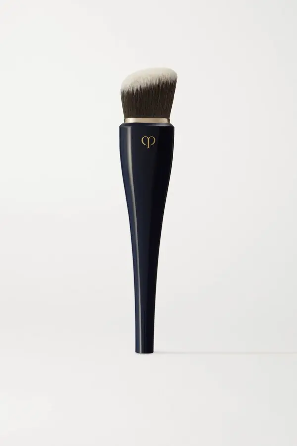 CLE DE PEAU BEAUTE High Coverage Foundation Brush