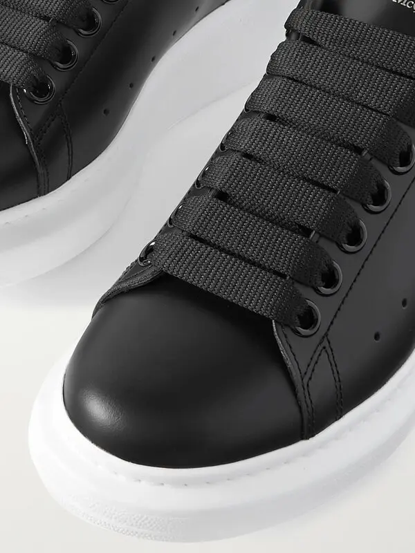 Alexander McQueen Leather Exaggerated-sole Sneakers - Black