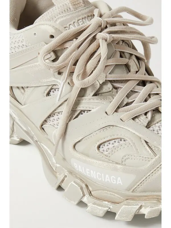 Balenciaga Track Logo-detailed Sneakers - Neutrals