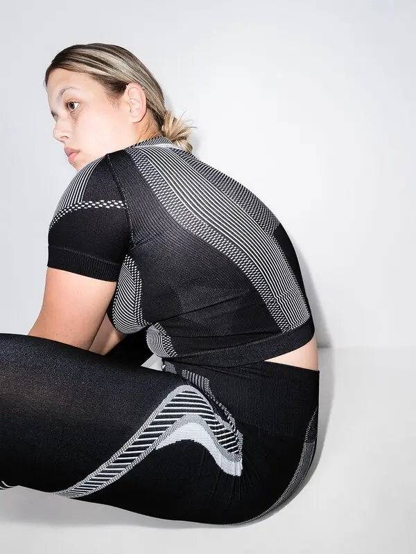 MISBHV Sport Active Cropped T-shirt