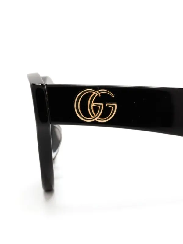 Gucci Cat-eye Tinted Sunglasses