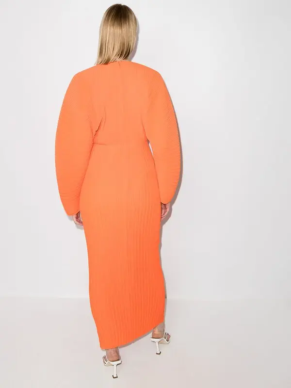 Solace London Mirabelle Chunky-Knit Maxi Dress In Orange - 37% Off |  Editorialist
