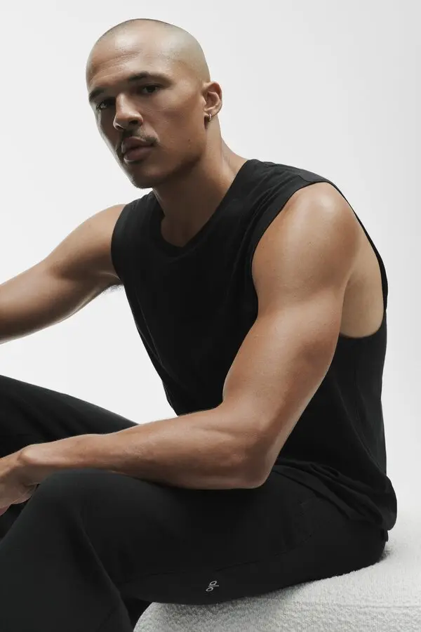 Alo Yoga The Triumph Muscle Tank - Black