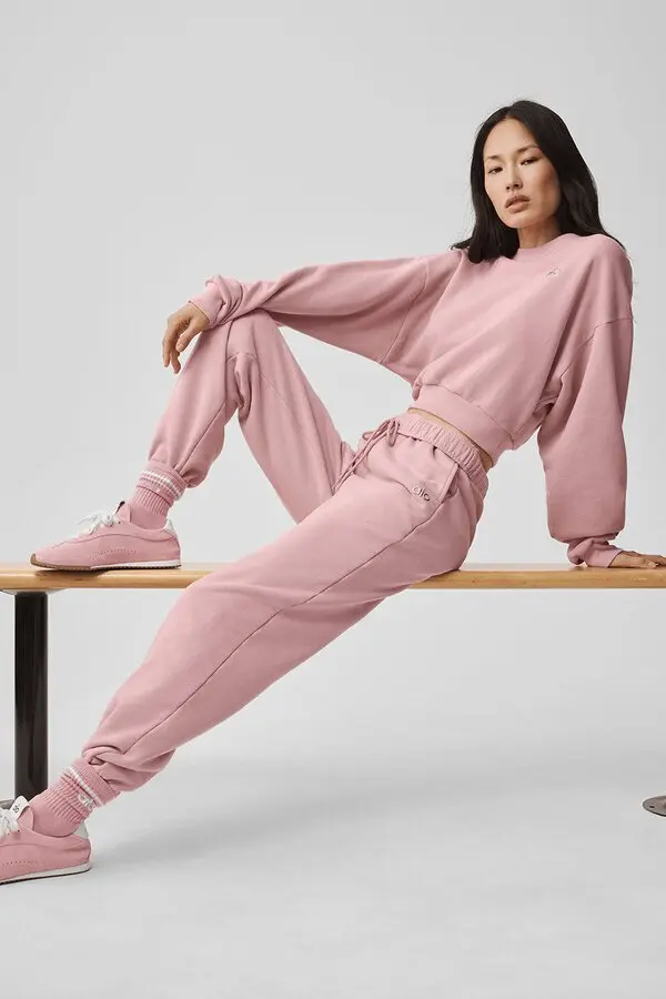 Alo Yoga Accolade Sweatpant - Vintage Pink