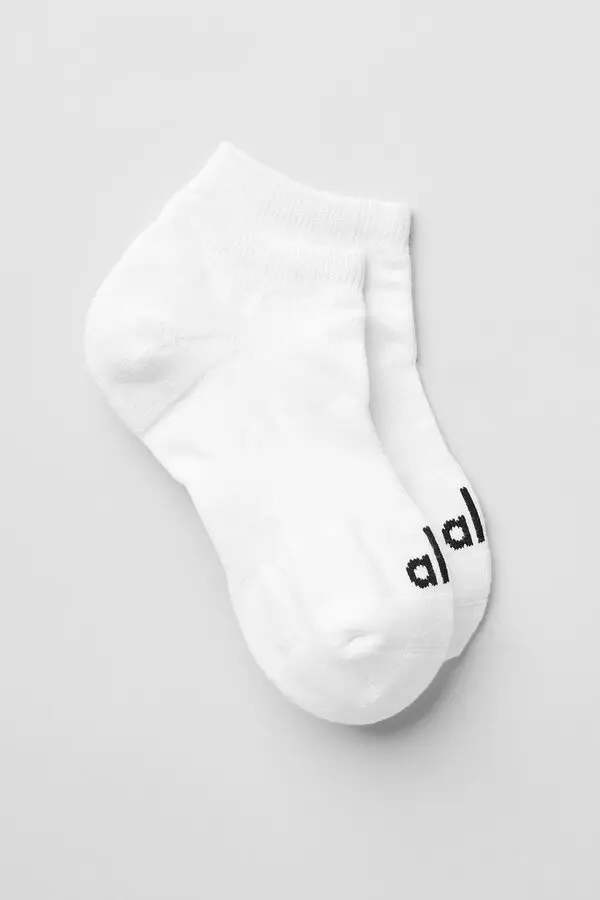 Alo Yoga Street Socks - White/black