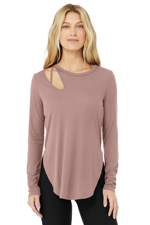 Alo Yoga Ribbed Peak Long Sleeve Top In Woodrose - 41% Off