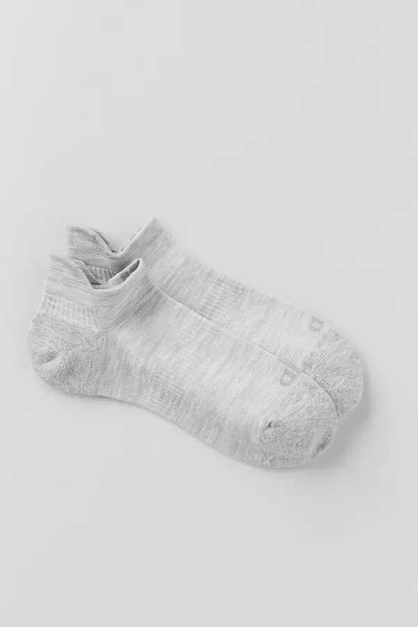Alo Yoga Performance Tab Socks - Athletic Heather Grey