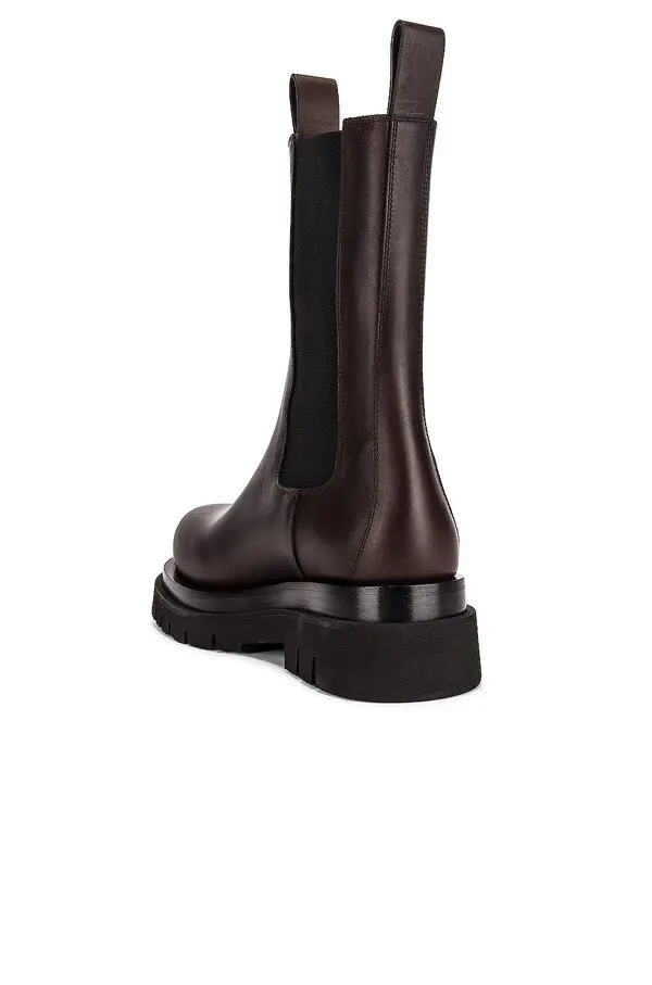 Bottega Veneta Lug Boots - Fondant