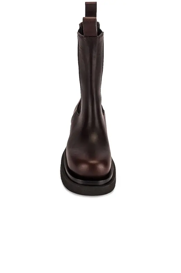 Bottega Veneta Lug Boots - Fondant