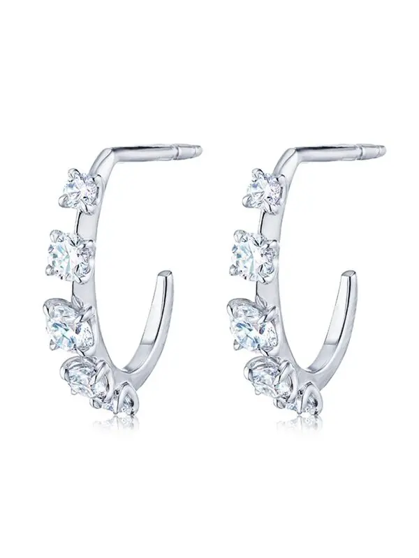Kwiat 18kt White Gold Diamond Hoop Earrings - Silver