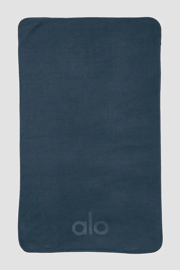 Alo Yoga Performance No Sweat Hand Towel - Eclipse