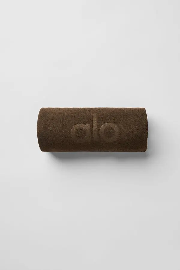 Alo Yoga Performance No Sweat Hand Towel - Espresso