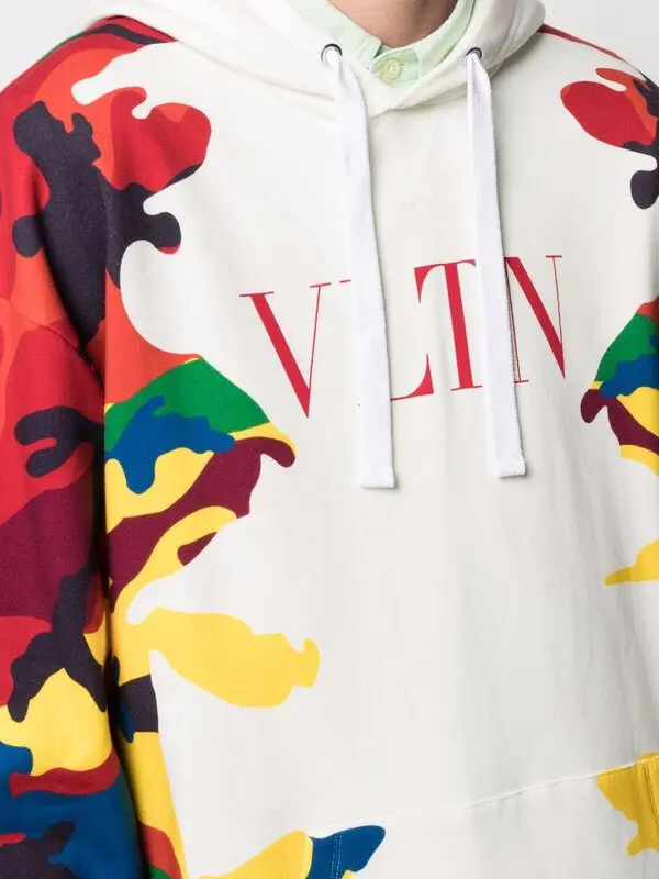 Valentino Garavani Camou7 Print Hoodie