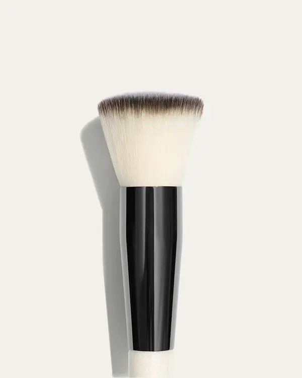 CHANTECAILLE Buff And Blur Brush