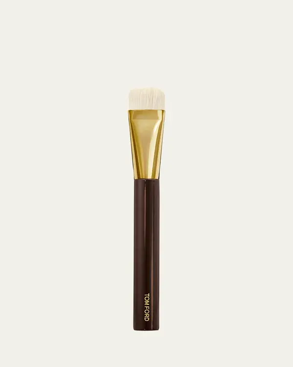 TOM FORD Shade And Illuminate Makeup Brush 04