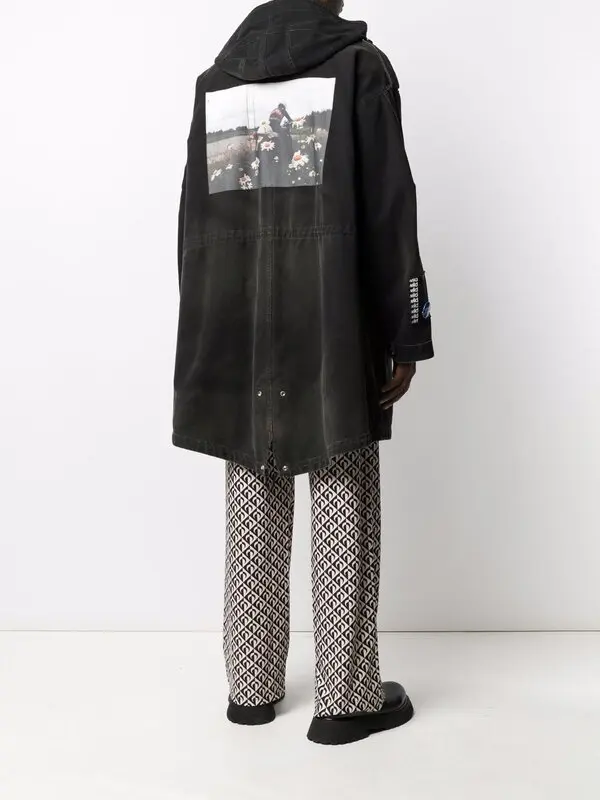 Raf Simons Photograph-Print Parka Coat In Black - 63% Off