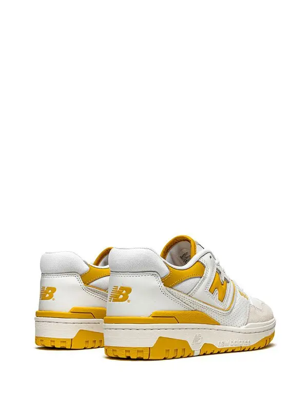 NEW BALANCE 550 Sneakers - White