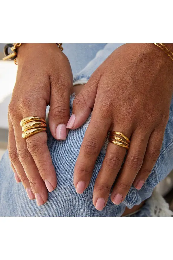 SOKO Fanned Stacked Rings