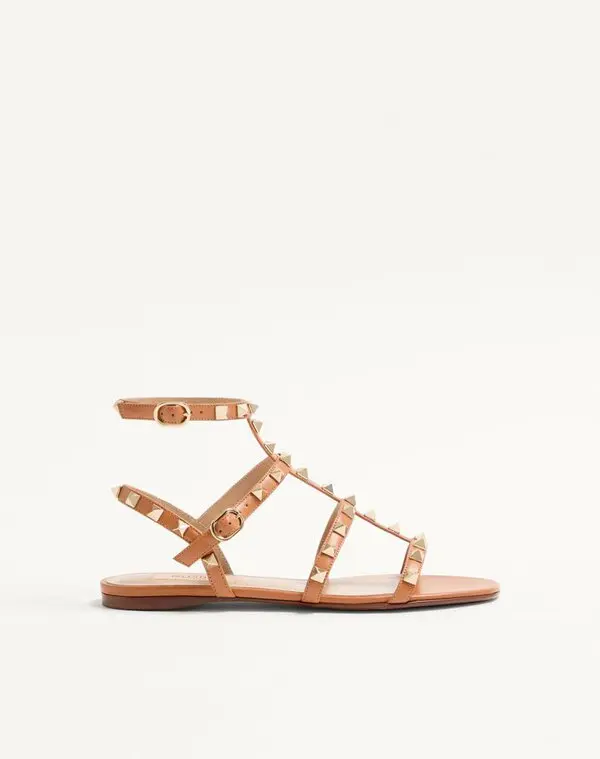 Valentino Garavani Rockstud Flat Sandal - Almond