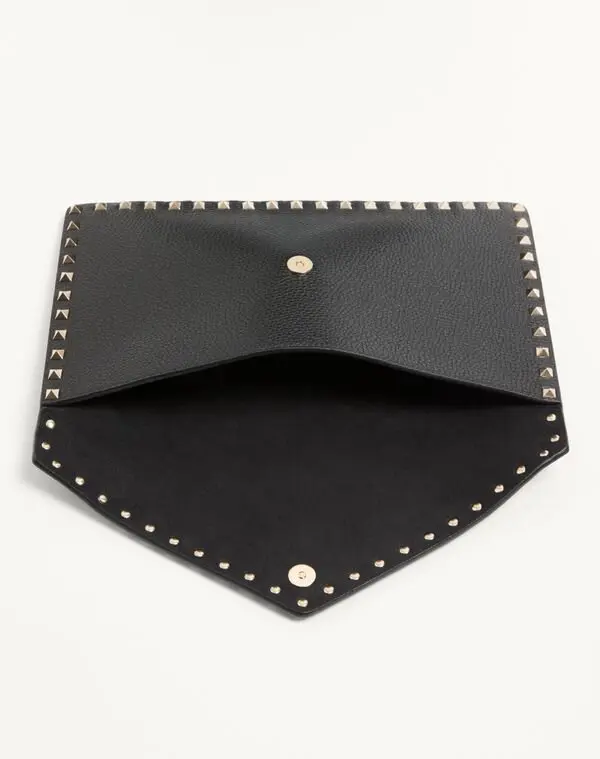 Valentino Garavani Rockstud Grainy Calfskin Envelope Pouch