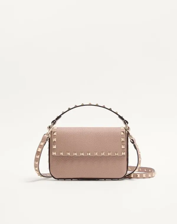 Valentino Garavani Rockstud Grainy Calfskin Pouch - Poudre