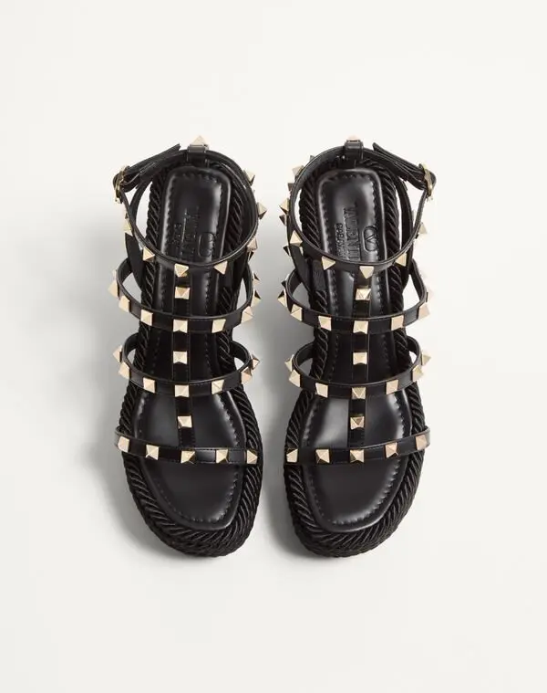 Valentino Garavani Rockstud Wedge Sandal - Black
