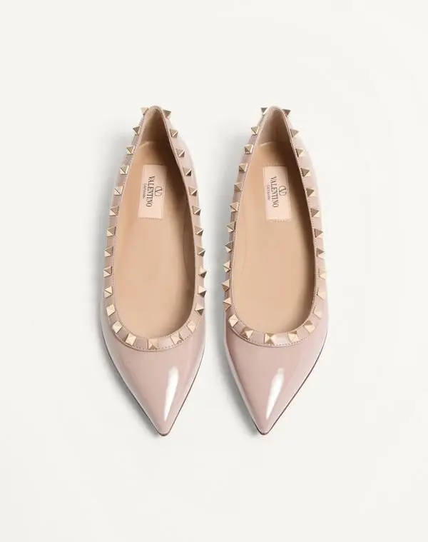 Valentino Garavani Rockstud Patent Ballerina - Poudre