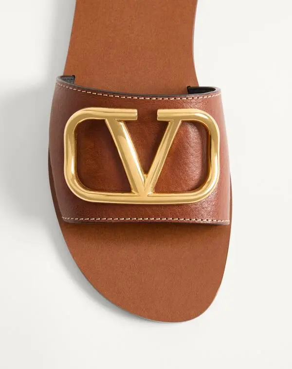 Valentino Garavani Vlogo Signature Slide Sandal - Tan