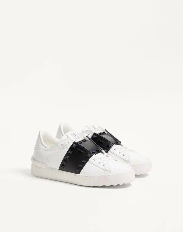 Valentino Garavani Rockstud Untitled Sneaker - White/ Black