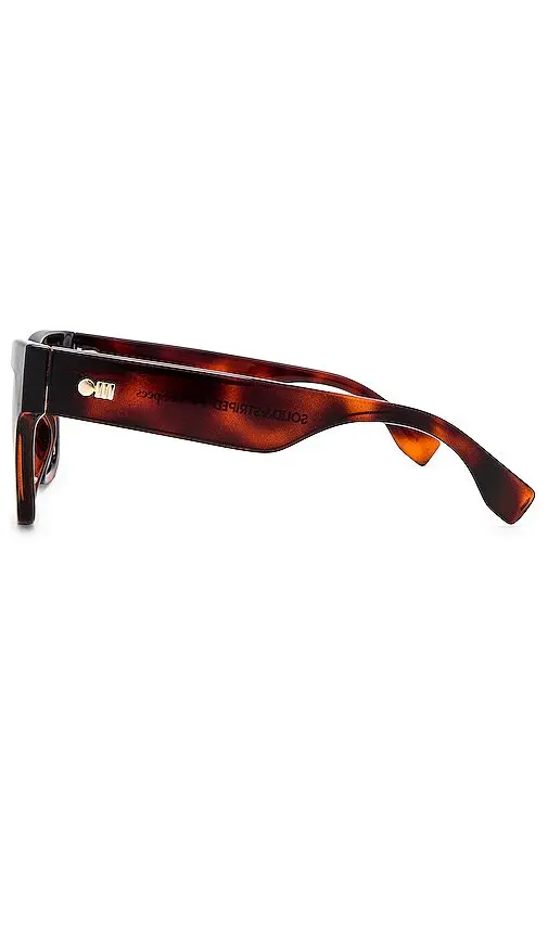 Le Specs X Solid & Striped Georgica Women\'s Sunglasses in Toffee Tort Amazon.com: Le Specs Tragic Magic Sunglasses - Toffee Tort  main image 4