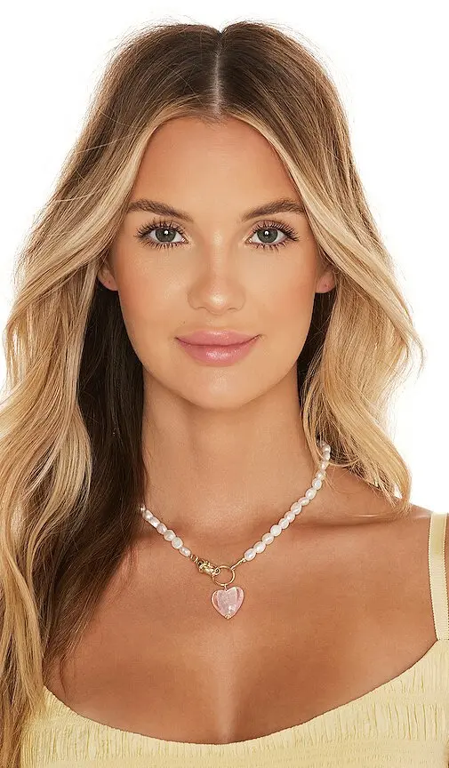 PETIT MOMENTS Lisa Necklace